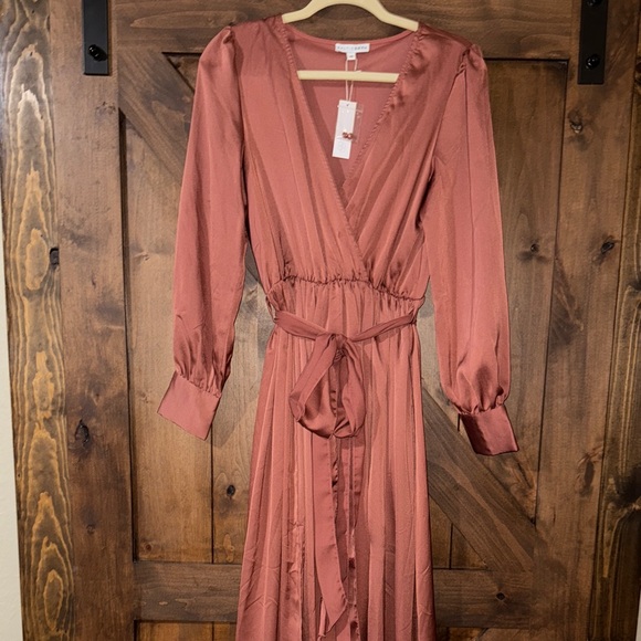 Baltic Born | Dresses | Baltic Born Lydia Maxi Dress Mauve Long Sleeve ...